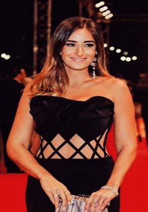 Top 10 Most Beautiful, Hottest Egyptian Actresses & Models -N4M Reviews